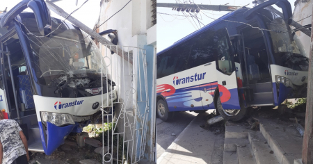 Chofer de ómnibus TRANSTUR pierde el control y choca contra vivienda en ...