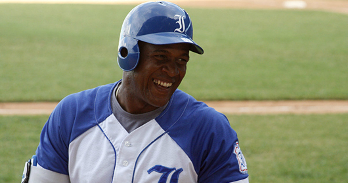 Alexander Malleta anuncia su retiro del deporte activo