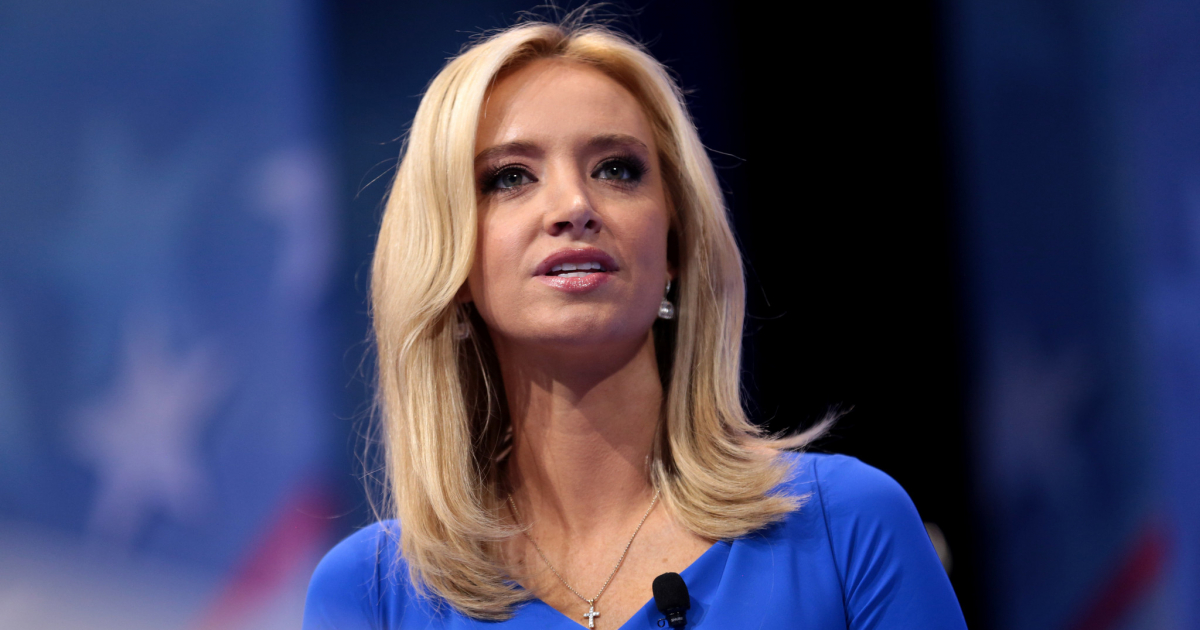 Kayleigh Mcenany Secretaria De Prensa De Donald Trump Da Positivo Al