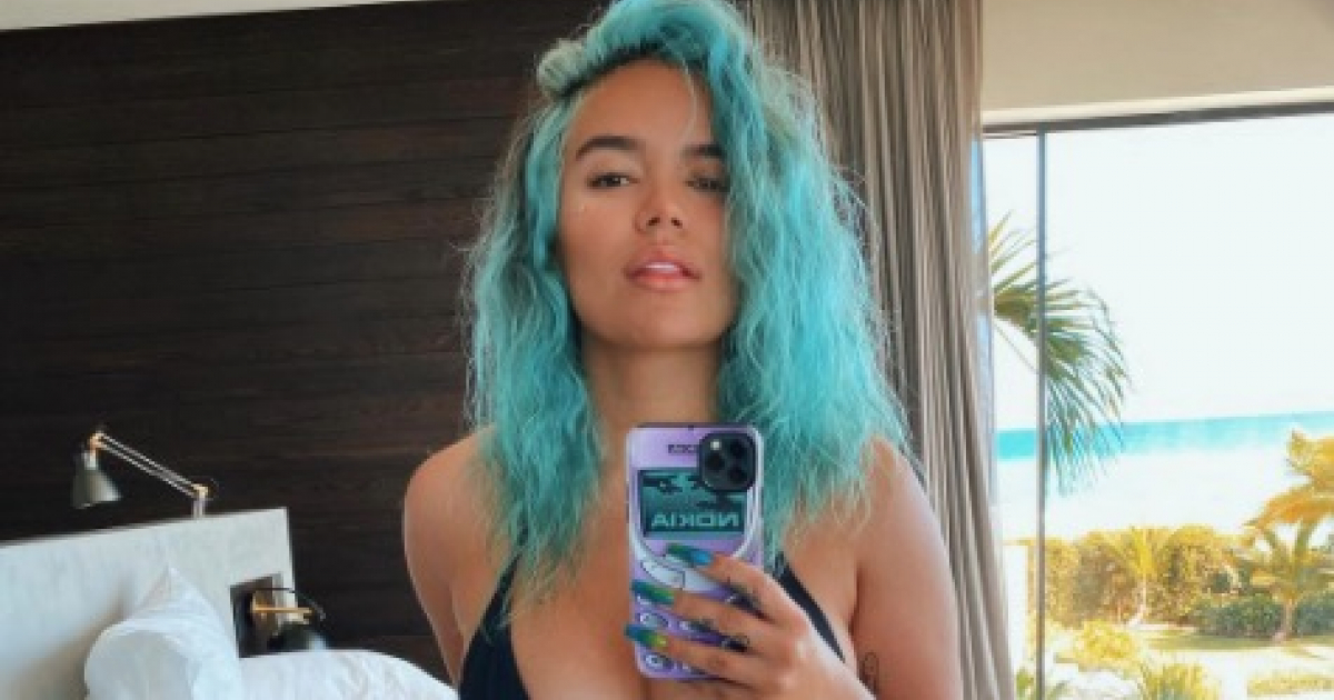 ¡30 y fabulosa! Karol G celebra su cumple con una foto de su espectacular cambio físico