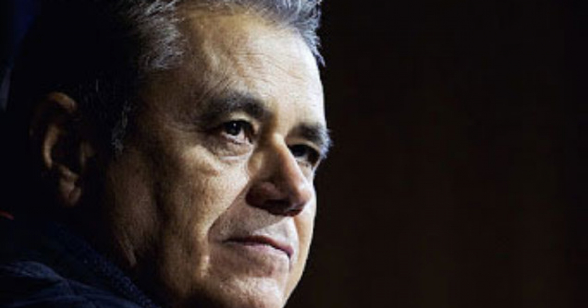 Escritor cubano Senel Paz recibe premio Ernest Hemingway de Estados Unidos