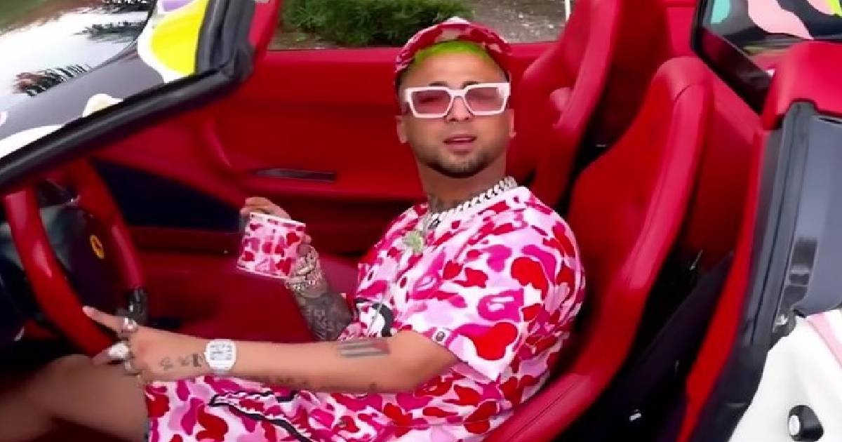 Ovi dice que regalará su Ferrari cuando saque el próximo álbum