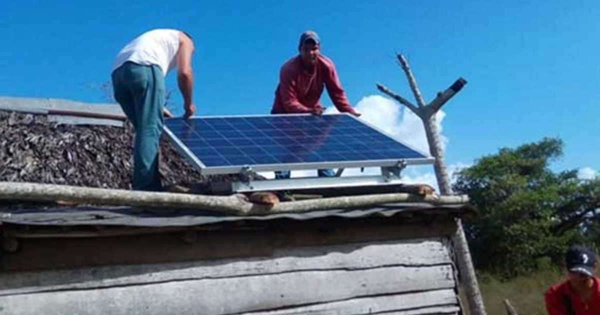 ONU dona más de 300 paneles solares a provincias del centro de Cuba
