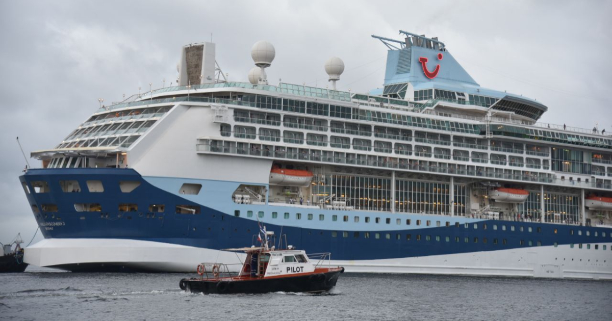 Atraca en La Habana crucero británico Marella Discovery 2