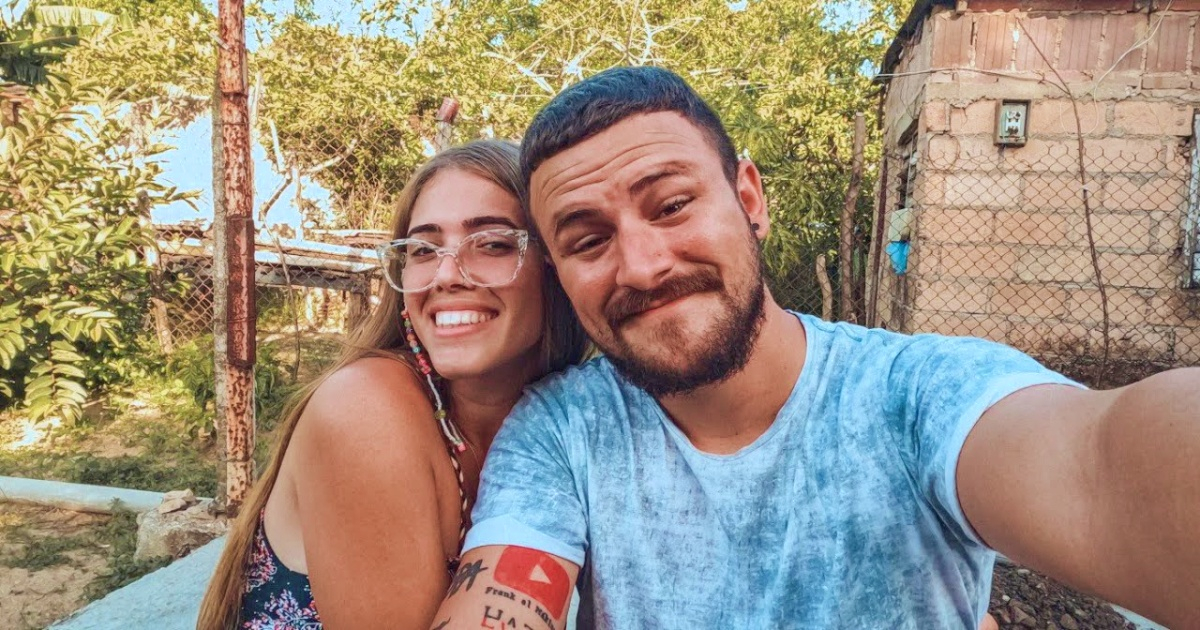Pareja de youtubers Frank El Mákina y Soy Klaudia se van de Cuba