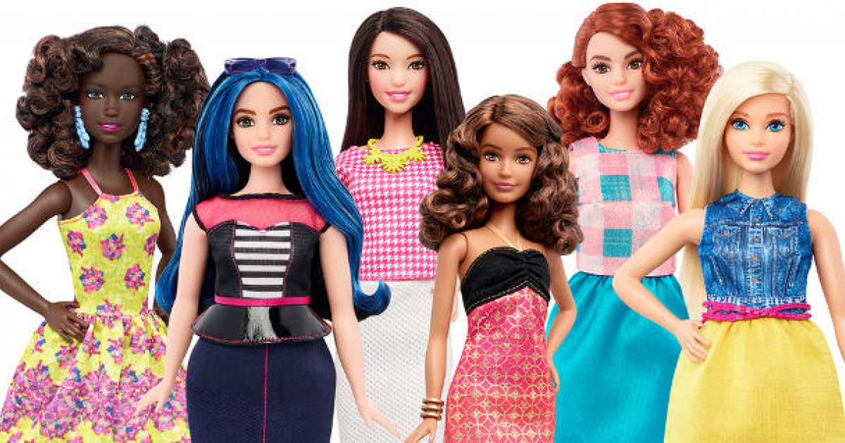 Las nuevas muñecas Barbie vienen bajitas y con curvas