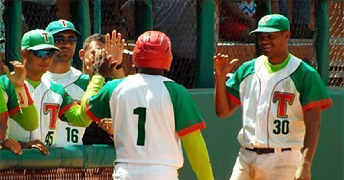 Matanzas manda a Granma al cuarto lugar de la Serie Nacional de Béisbol