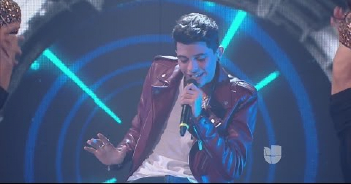 El Cubano Erick Brian Colón cantó "Hablé de ti” de Yandel en La Banda