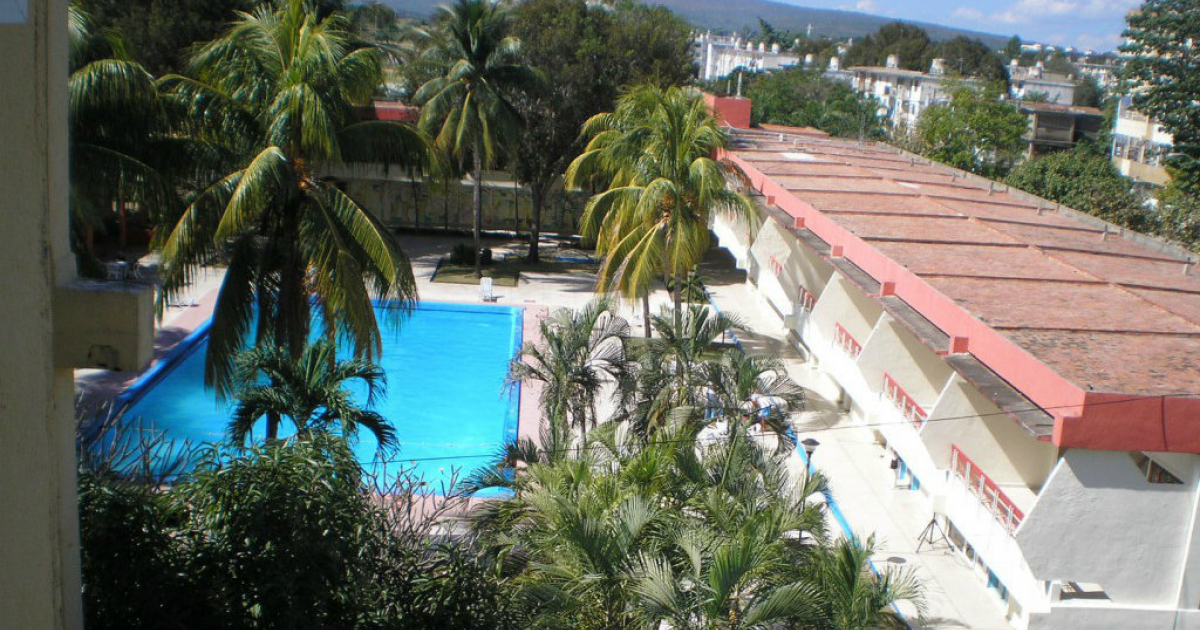 La piscina del Hotel Guantánamo reabre con desmesurados precios tras ...