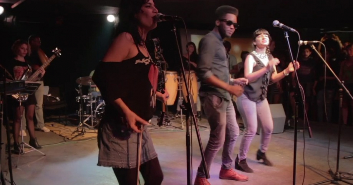 Interactivo - Baila con mi Rumba