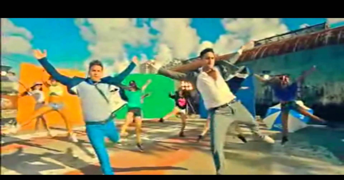 Bony & Kelly - Todo El Año