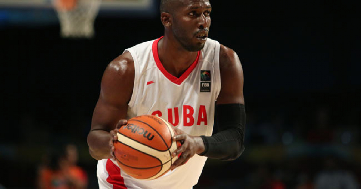 Cuba avala los primeros contratos en el baloncesto profesional masculino
