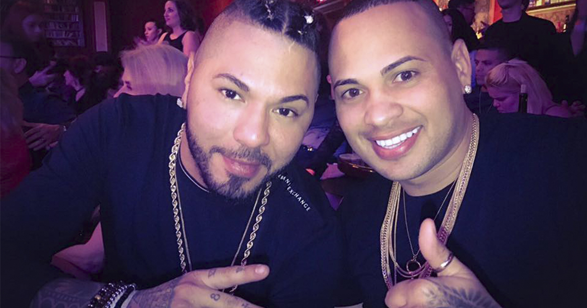 Jacob Forever y Chacal interpretan juntos "Hasta que se seque el malecón"