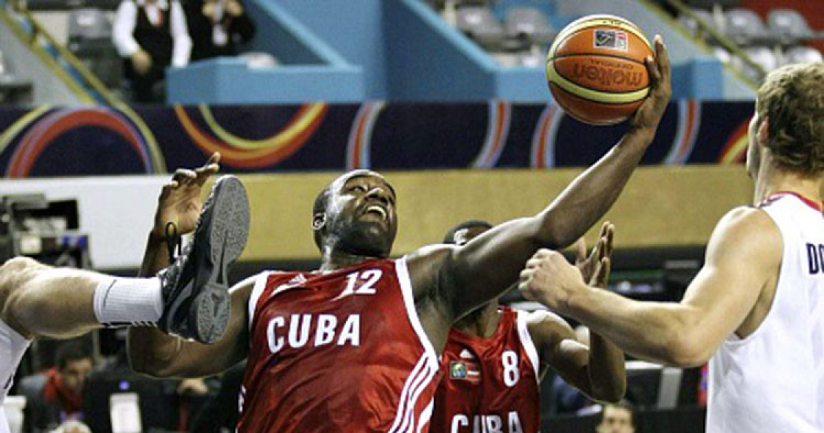 Elencos de baloncesto de Cuba y Estados Unidos realizarán un tope de ...